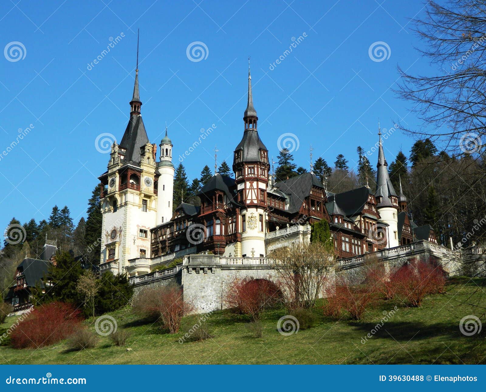 Castello Peles fotografia stock. Immagine di chiamata - 39630488