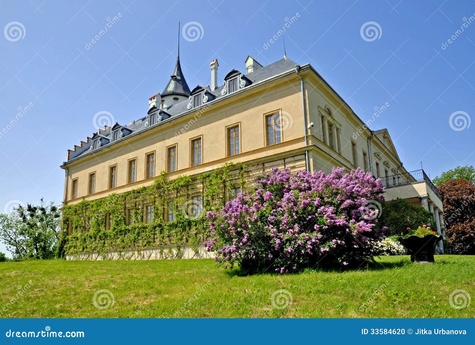 Castello Radun fotografia stock. Immagine di castello - 33584620