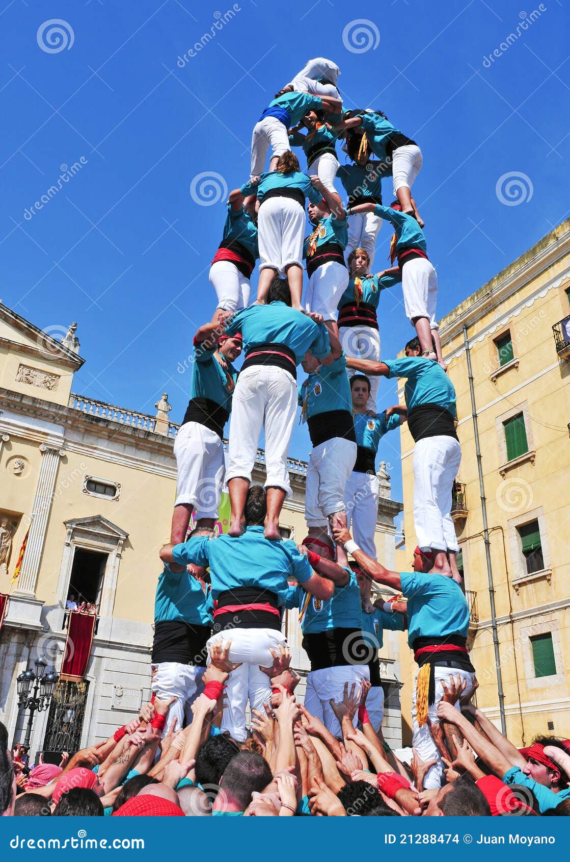 Castells, Human Towers In Tarragona, Spain Editorial Image ...