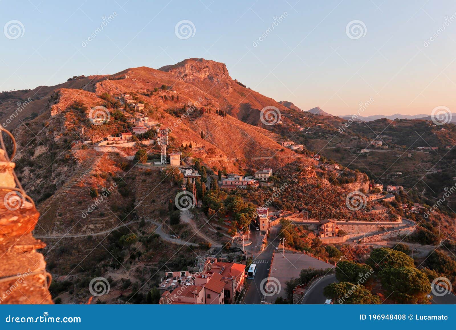 Castelmola - Panorama Di Taormina Da Piazza Sant`Antonio Stock Image ...