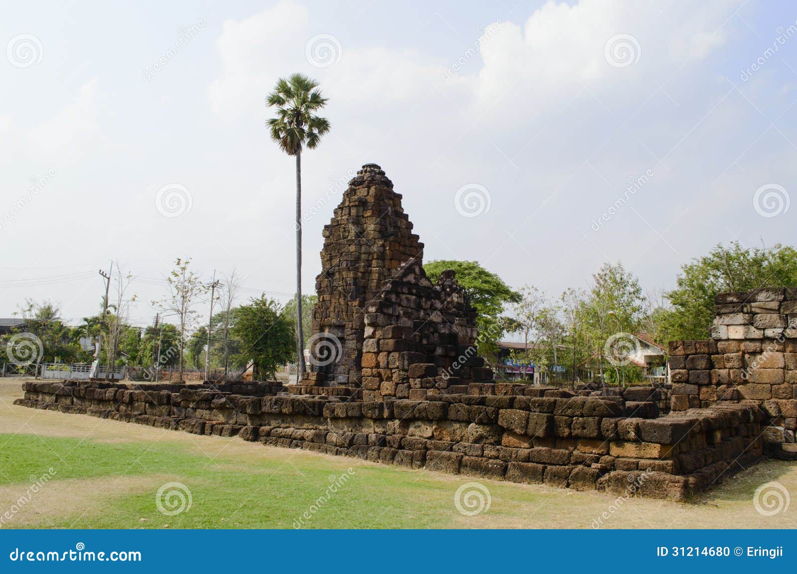Castelo de pedra do quadro foto de stock. Imagem de destinos - 31214680