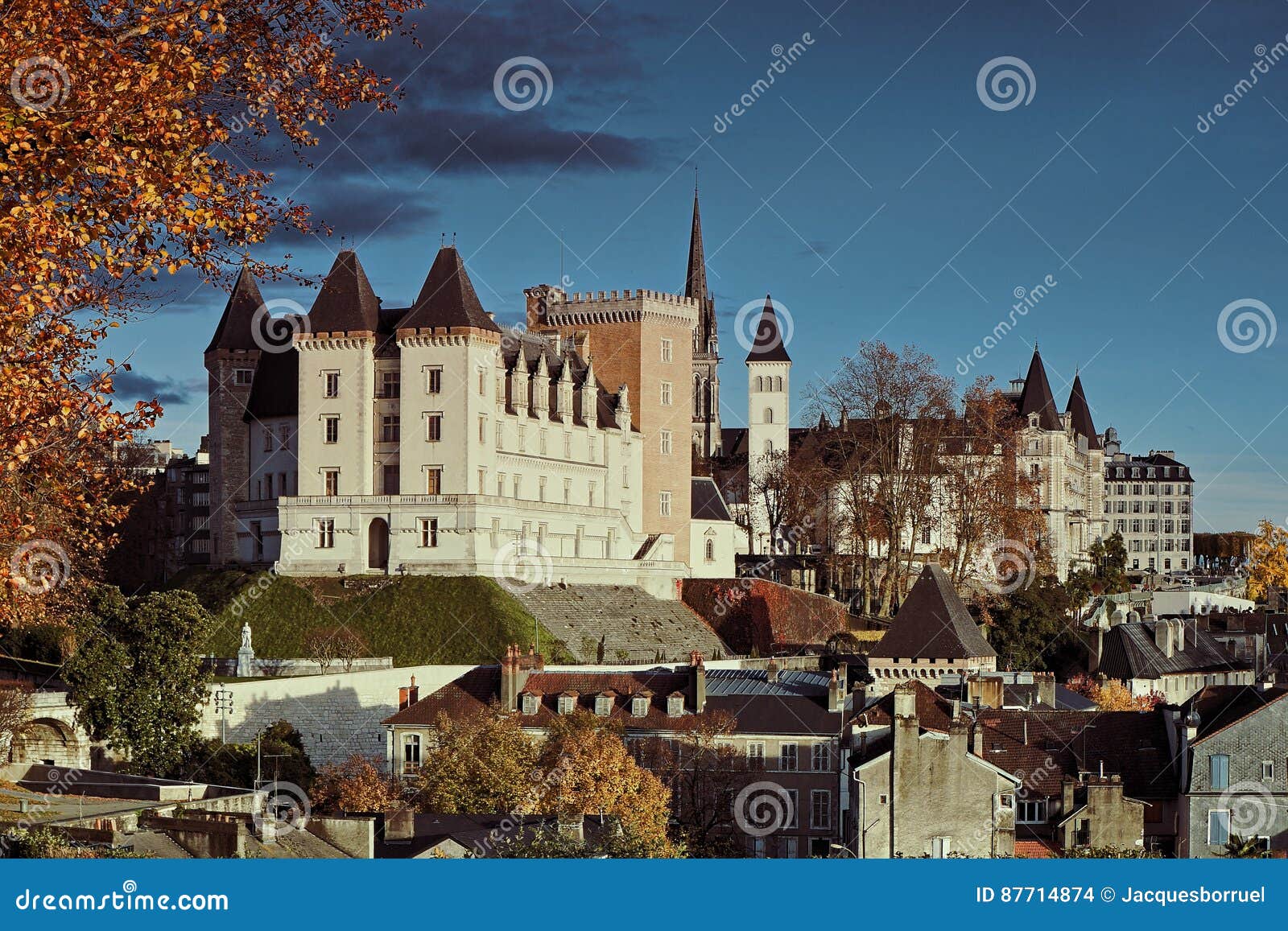 Castelo do rei Henry IV foto de stock. Imagem de estrutura - 87714874