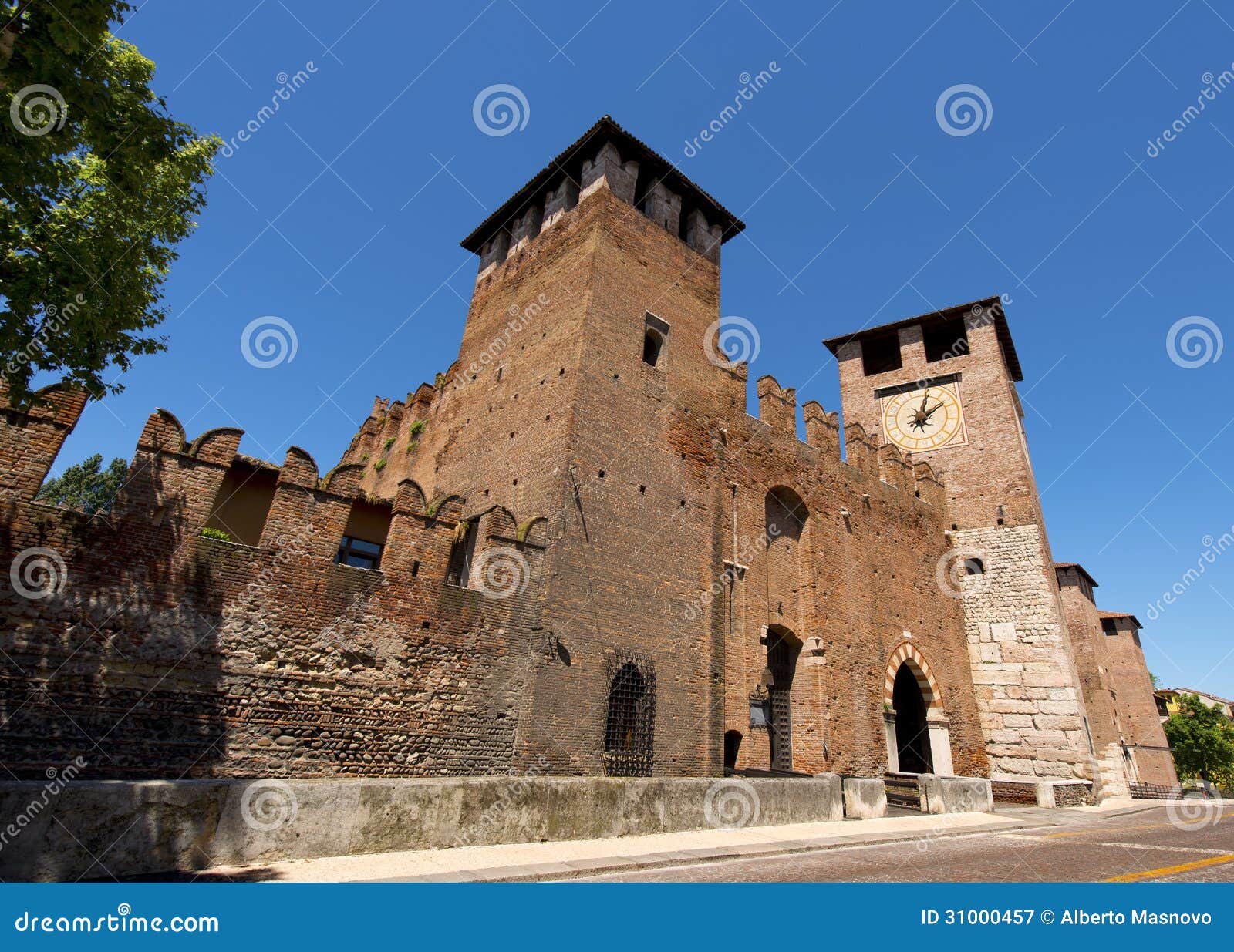 Castelvecchio Verona - Italia (1357) Imagen de archivo - Imagen de ...
