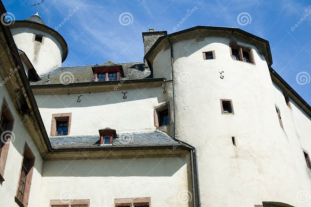 Castillo blanco foto de archivo. Imagen de castillo, fortaleza - 9999444