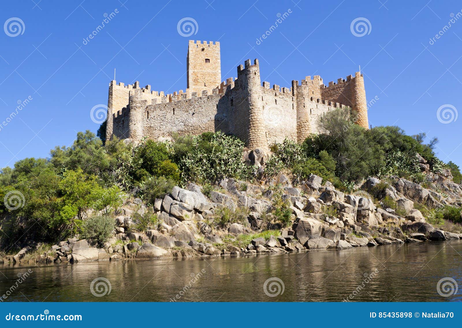 Castillo de Almorol foto de archivo. Imagen de tradicional - 85435898
