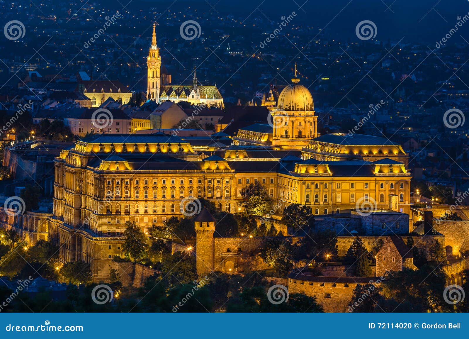 Castillo De Buda En Budapest Foto de archivo - Imagen de presupuesto ...