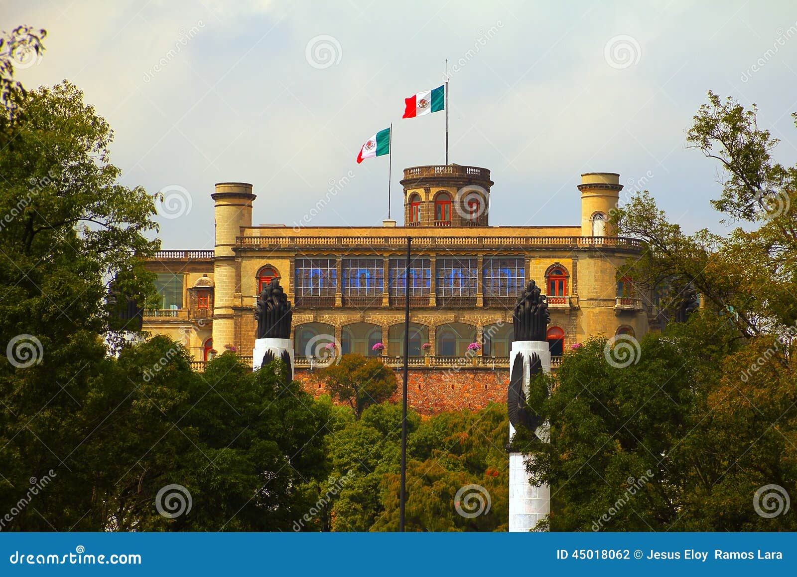 Castillo de chapultepec II foto de archivo. Imagen de ventana - 45018062