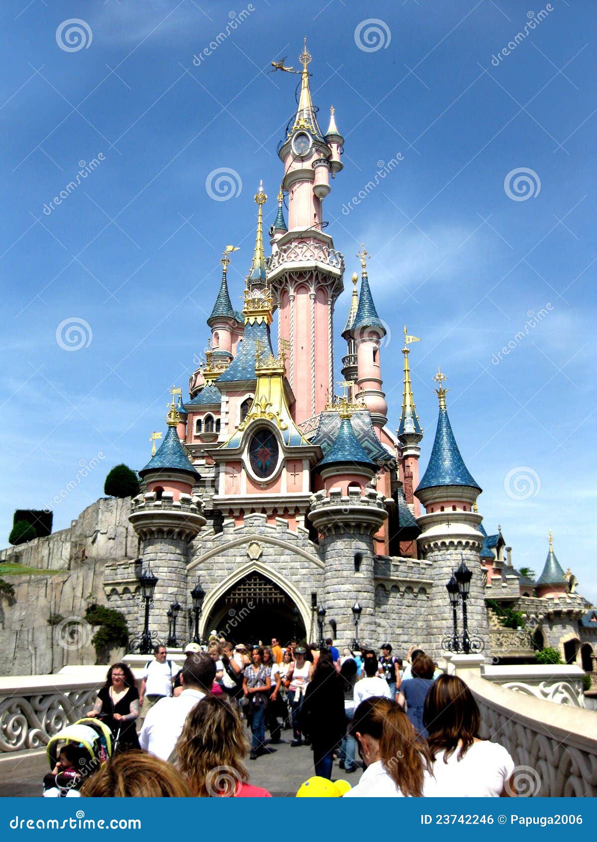 Castillo de Cinderella foto editorial. Imagen de palacio - 23742246