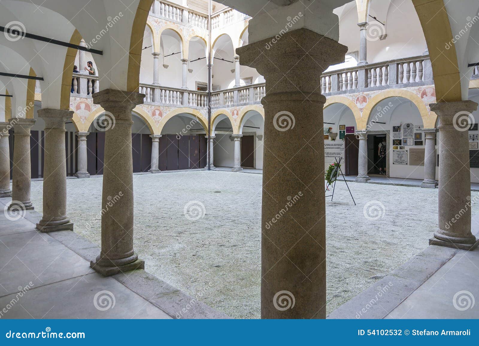Castillo De Hartheim En Austria Fotografía editorial - Imagen de ...