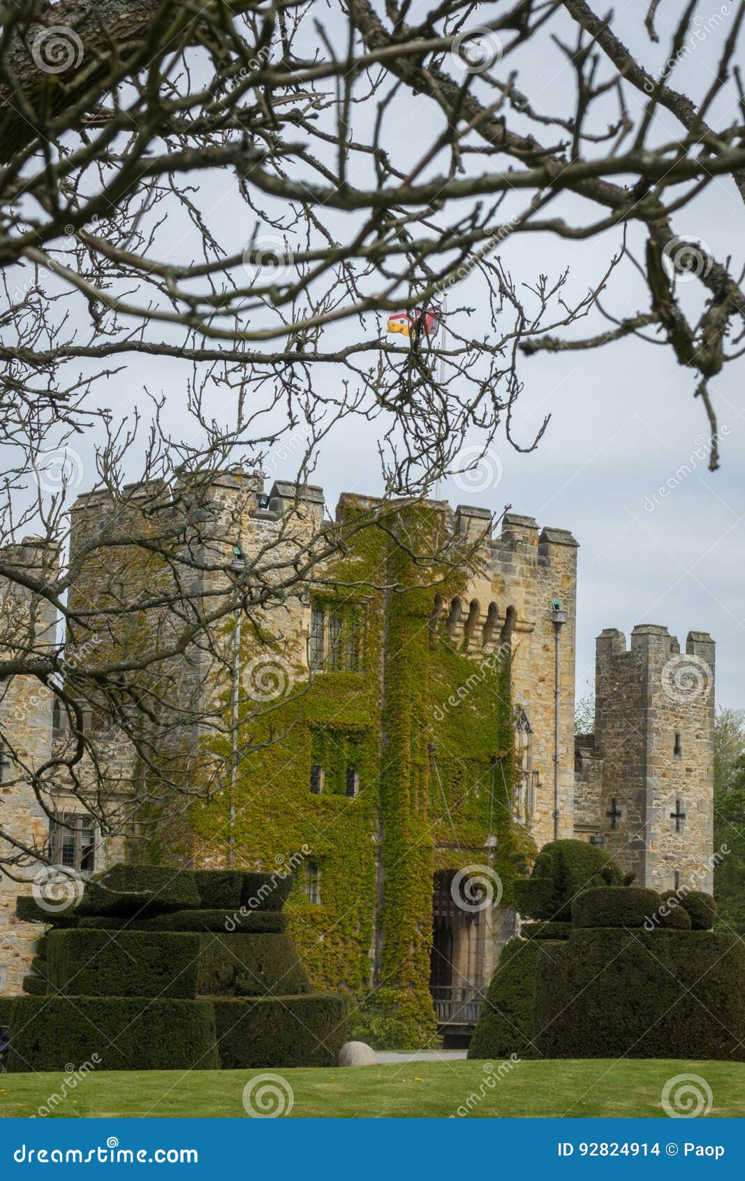 Castillo de Hever en Kent imagen de archivo editorial. Imagen de hierba ...