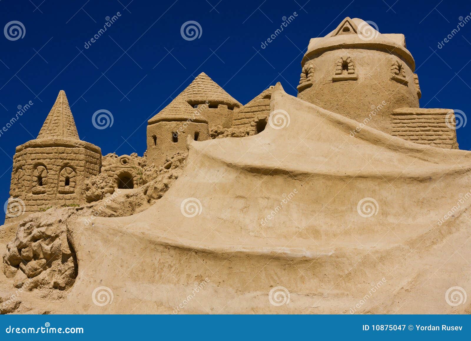 Castillo de la arena imagen de archivo. Imagen de gigante - 10875047