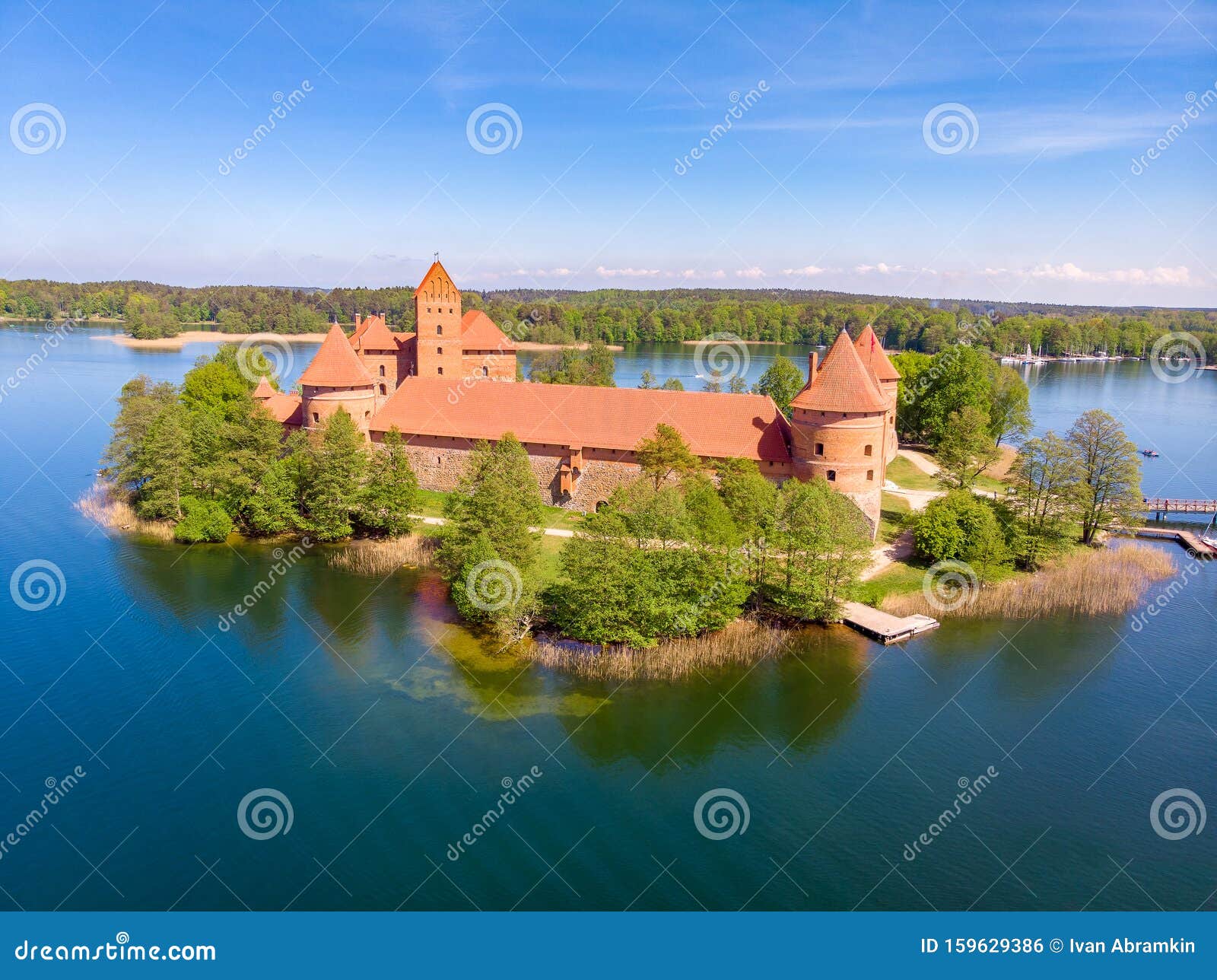 Castillo De La Isla Trakai. Lituania Foto de archivo - Imagen de ...