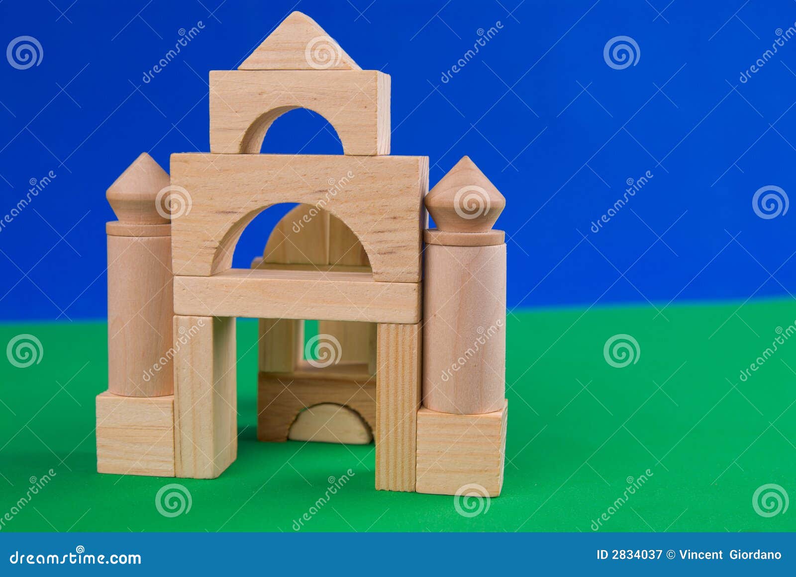 Castillo De Los Bloques De Madera Imagen de archivo - Imagen de ...