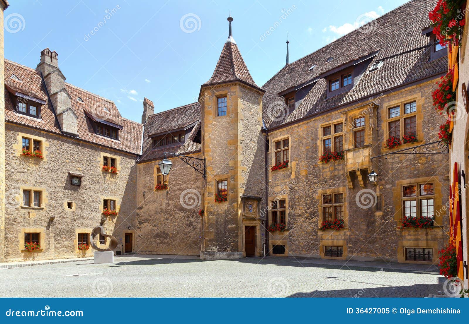 Castillo De Neuchatel En Suiza Imagen de archivo - Imagen de edificios ...