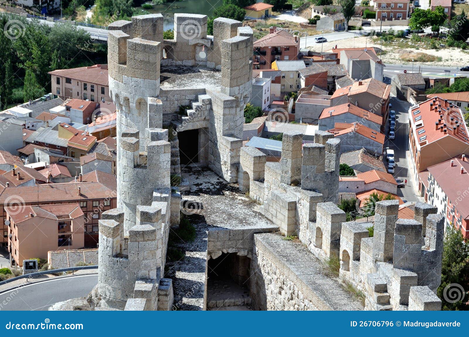 Castillo De Penafiel Tomado Del Interior Foto de archivo - Imagen de ...