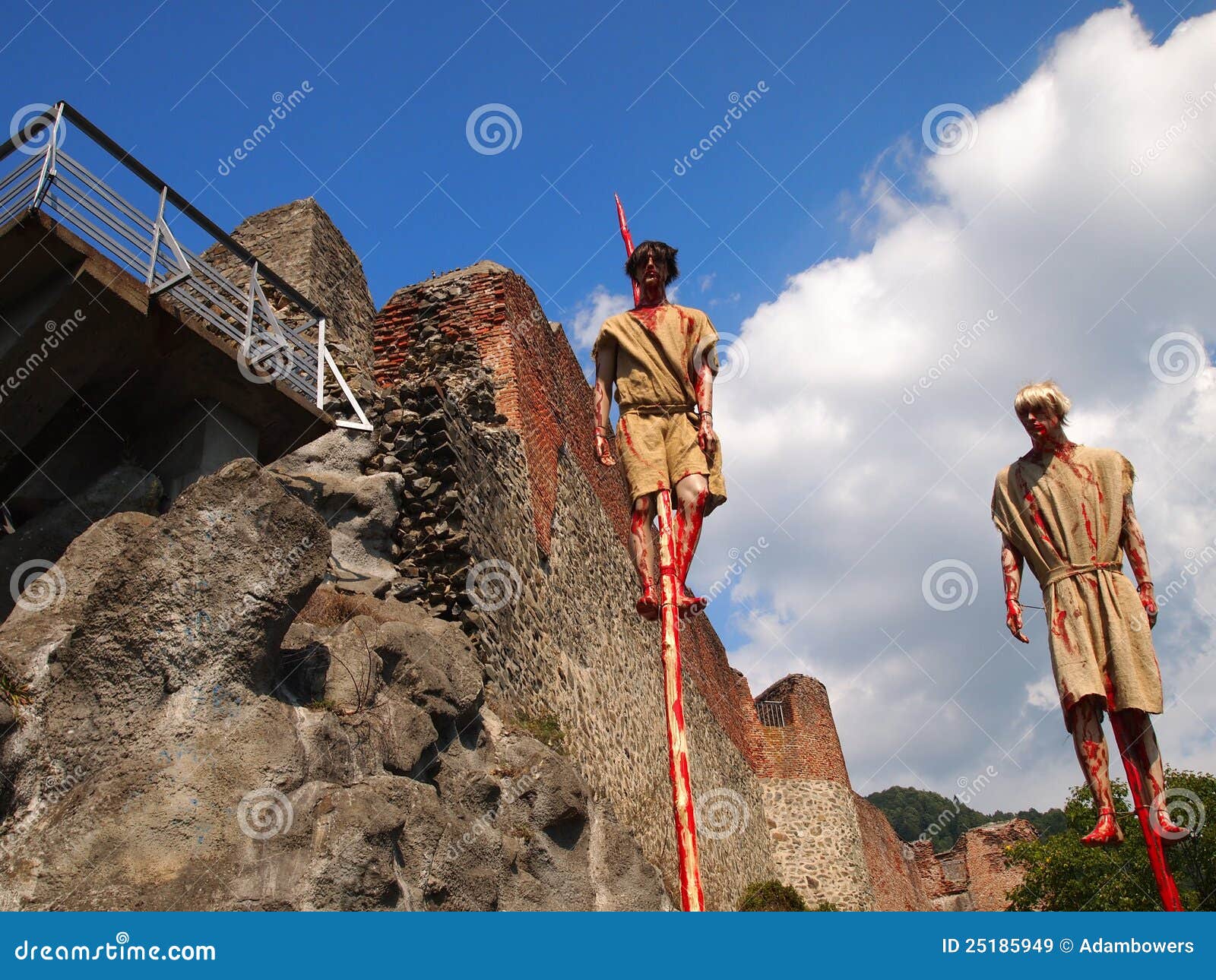 Castillo de Poenari imagen de archivo. Imagen de vlade - 25185949