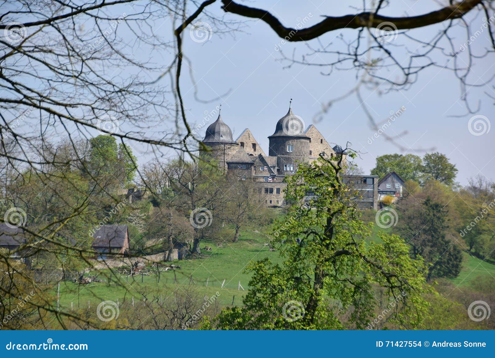 Castillo de Sababurg foto de archivo. Imagen de castillo - 71427554