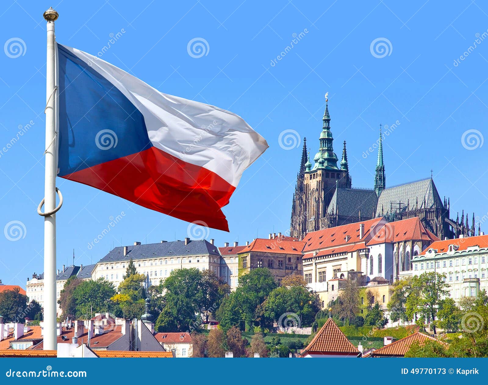 Castillo Y Poca Ciudad Praga República Checa De La Bandera De Praga