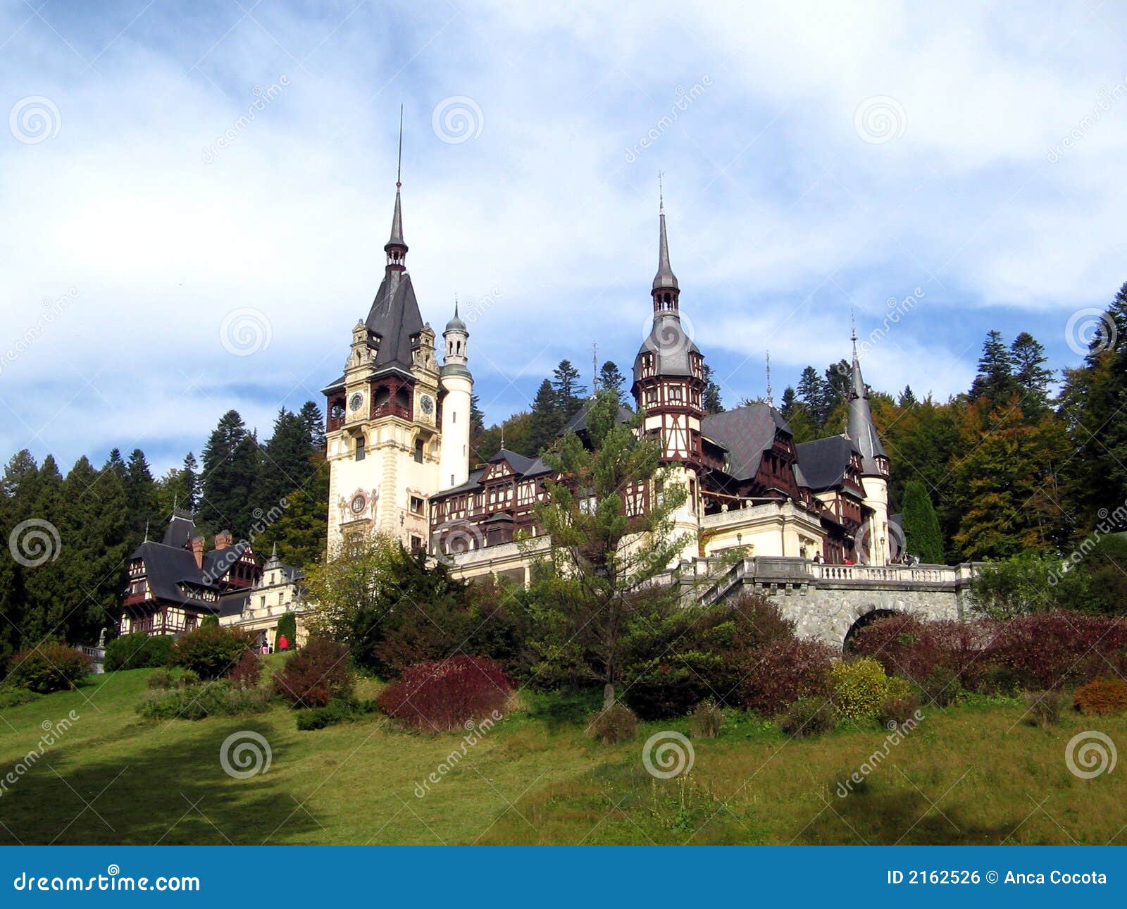Castle-another view stock photo. Image of forest, monument - 2162526