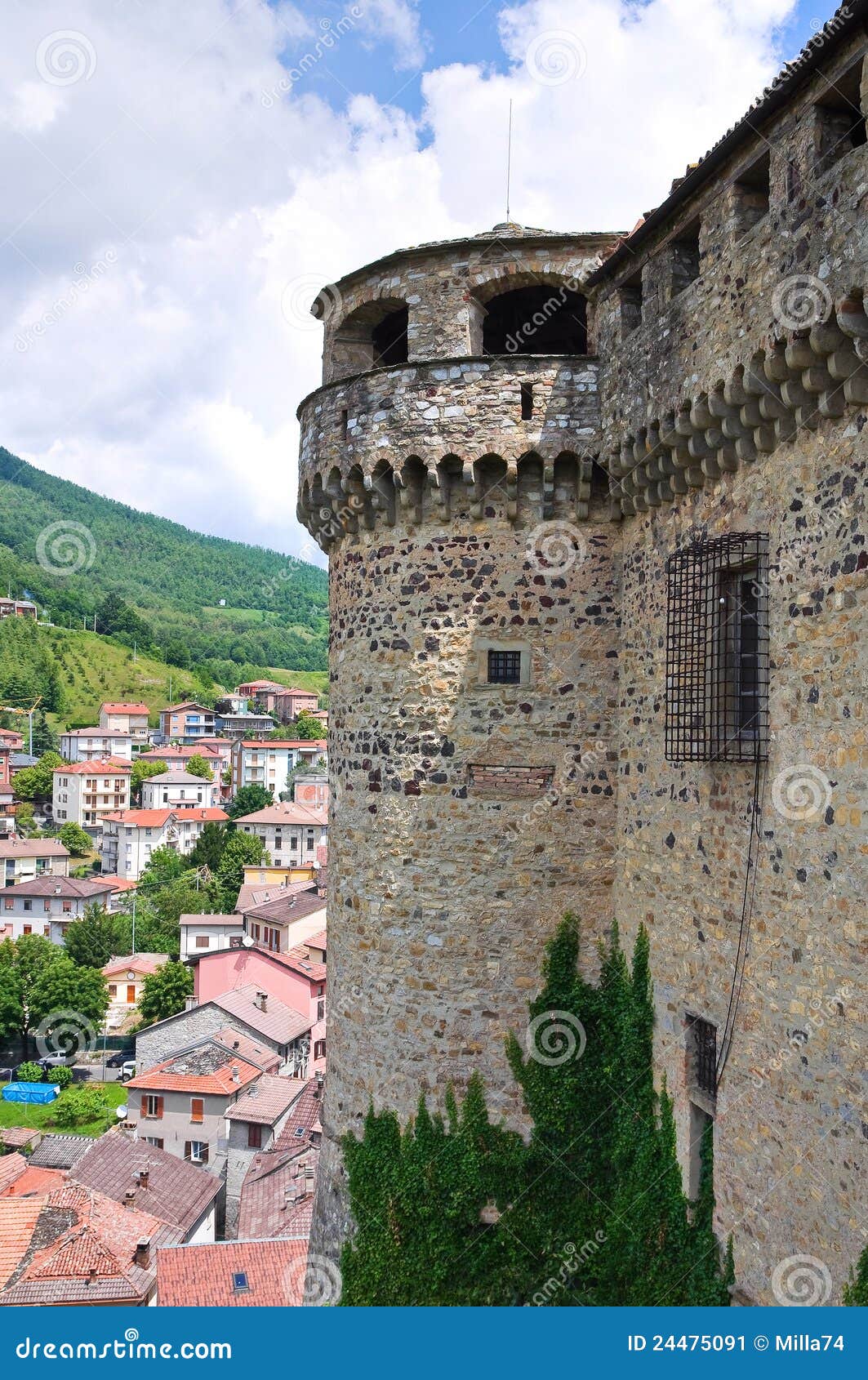 Castle of Bardi. Emilia-Romagna. Italy Stock Image - Image of ...