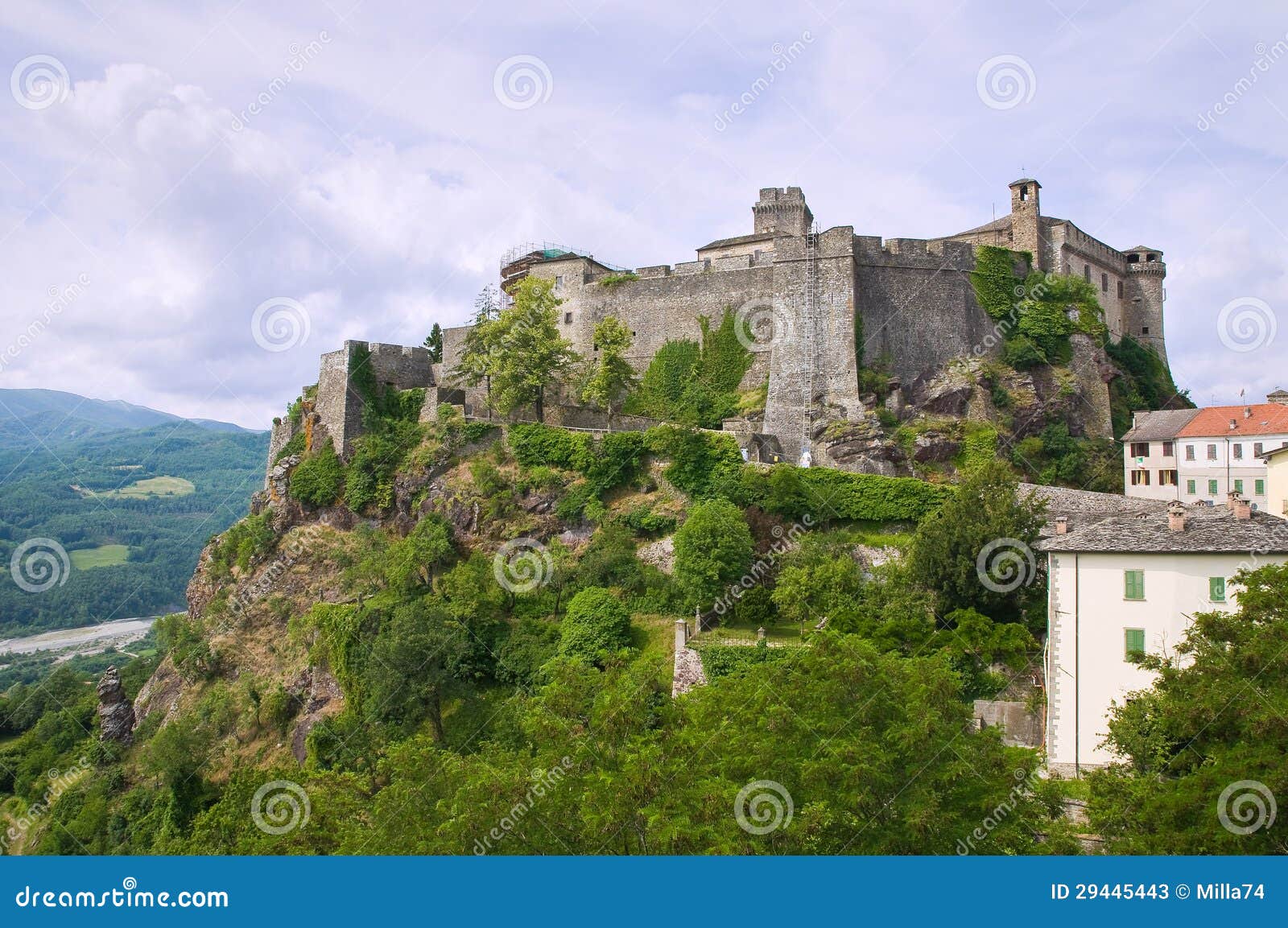 Castle of Bardi. Emilia-Romagna. Italy Stock Image - Image of ...