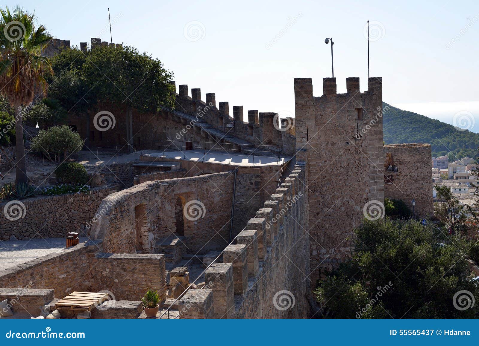 Castle of Capdepera editorial photography. Image of city - 55565437