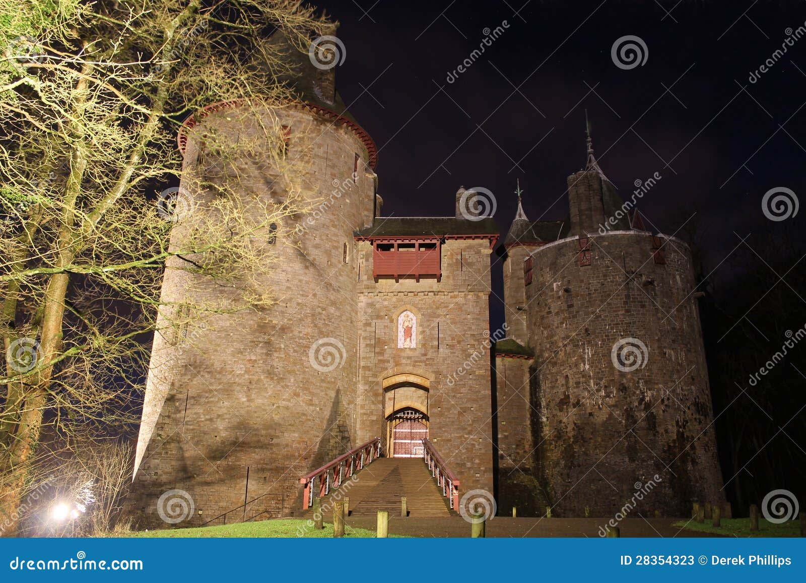Castle Coch - Cardiff Wales Stock Image - Image of tower, fantasy: 28354323