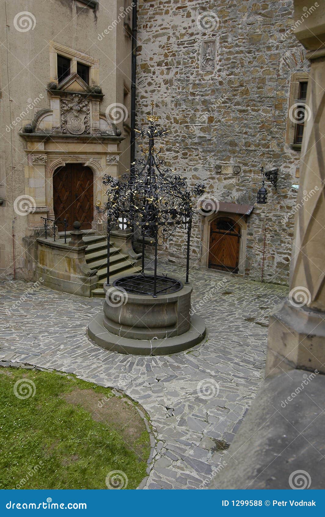 Castle Courtyard Well stock photo. Image of citadel, kingdom - 1299588