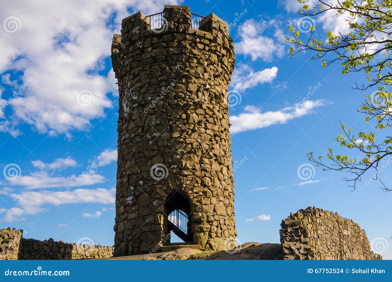 Castle Craig at Hubbard Park Stock Photo - Image of connecticuts, tower ...