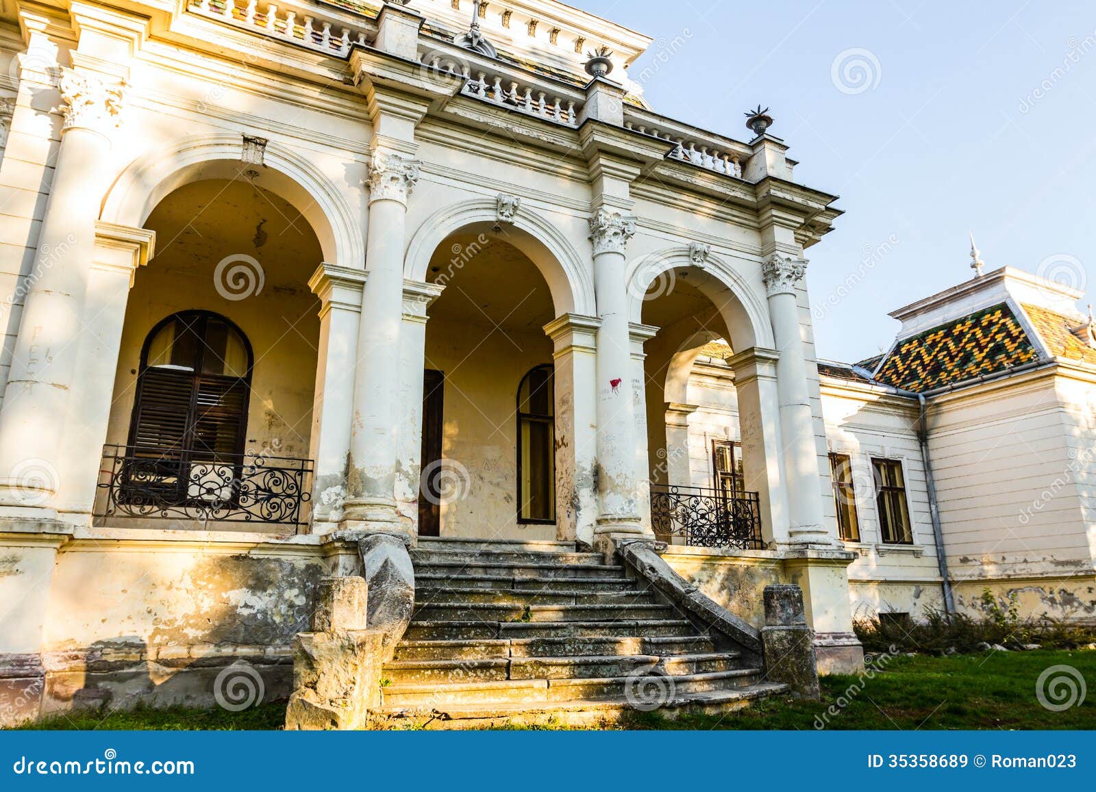 Castle stock image. Image of limestone, europe, culture - 35358689