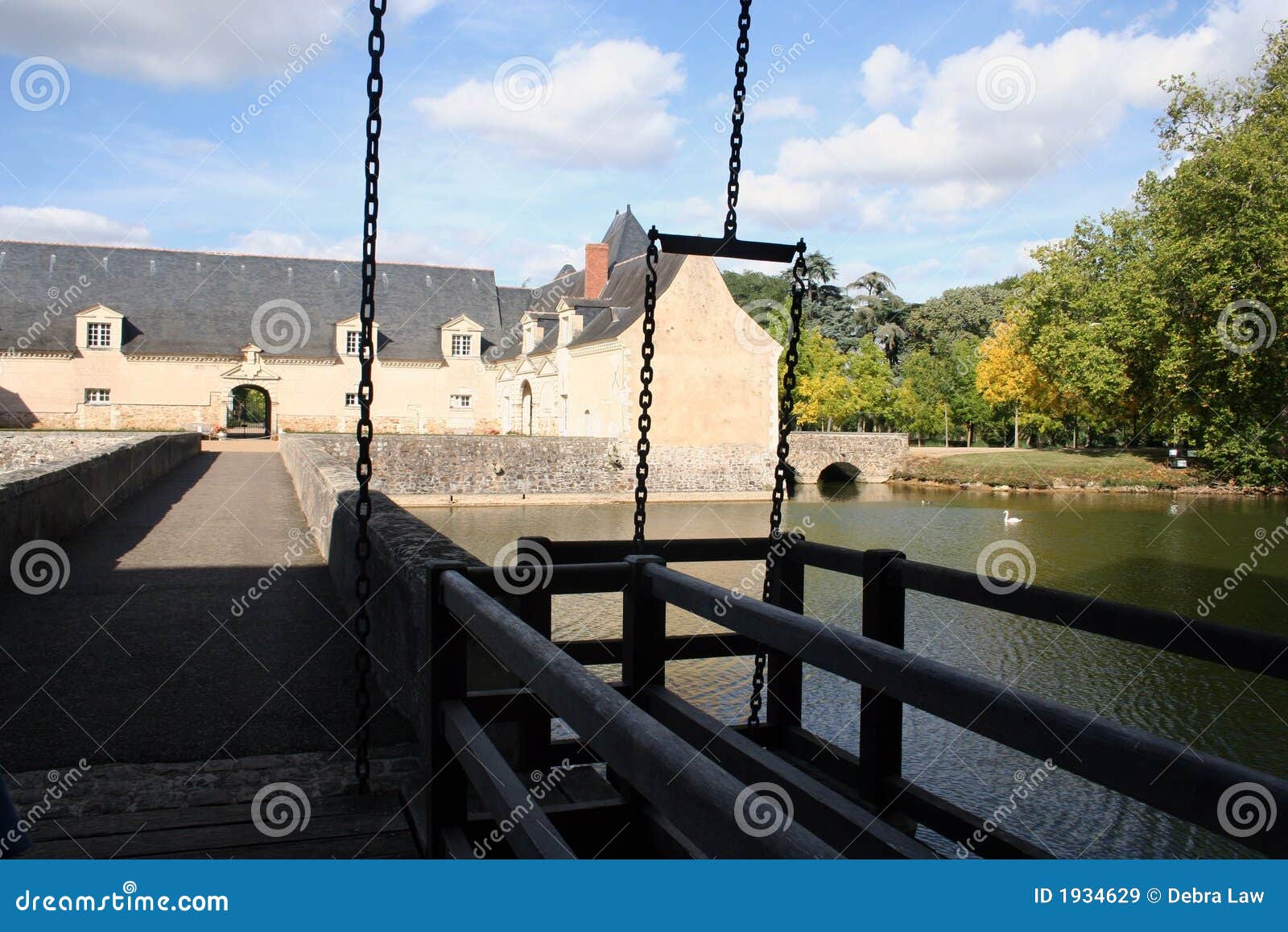 Castle drawbridge stock image. Image of ancient, crossing - 1934629