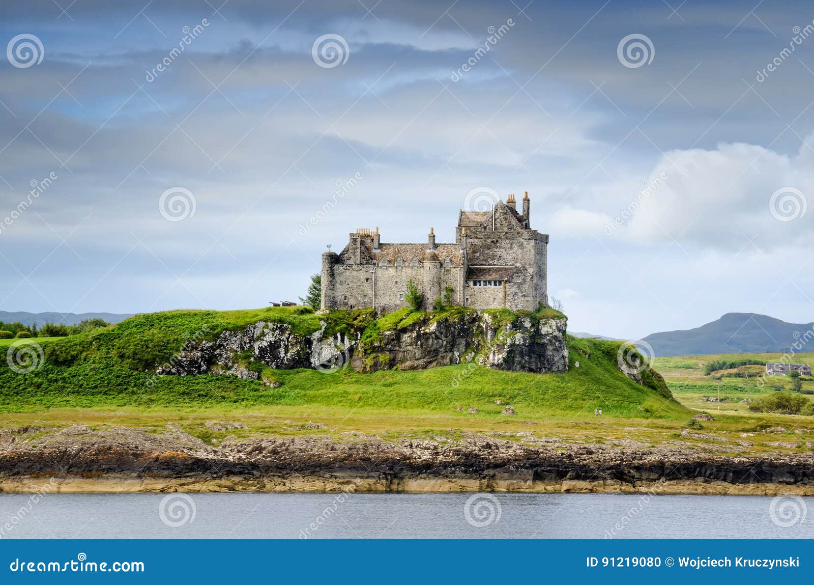 Castle-Duart stock photo. Image of architecture, landscape - 91219080