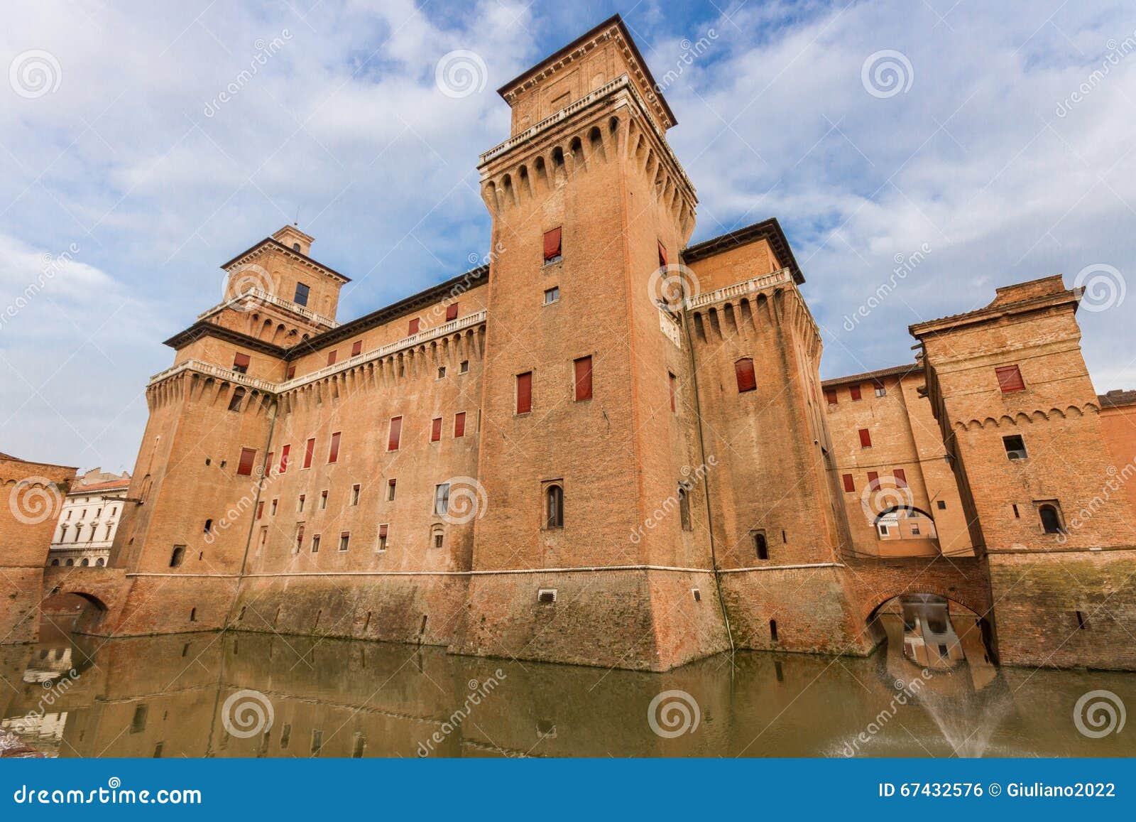 Castle Estense in Ferrara, Italy Stock Photo - Image of ferrara, italy ...