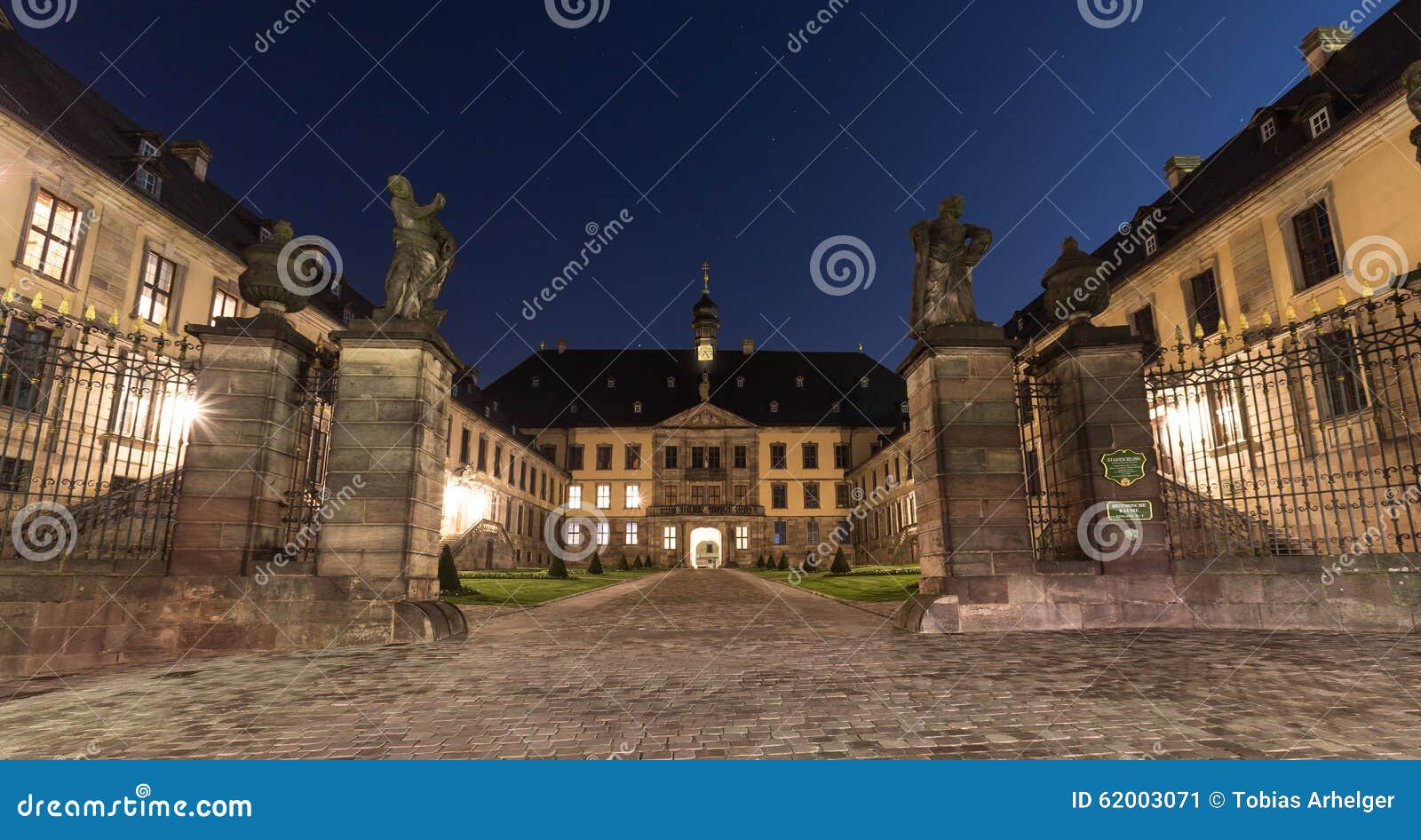 Castle Fulda in the Evening Stock Image - Image of traffic, castle ...