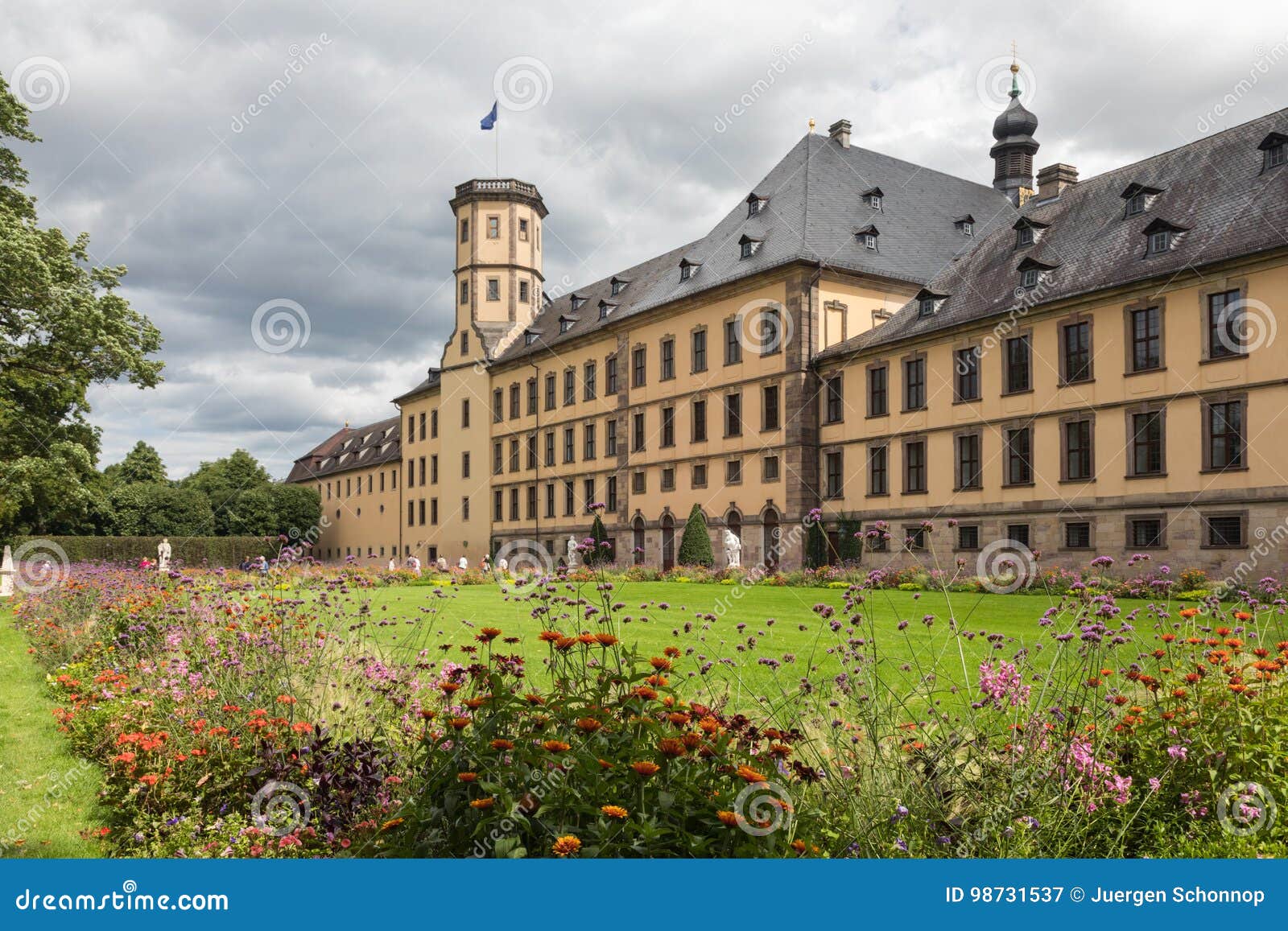 Castle of Fulda in the Summer Stock Image - Image of facade, fuldaer ...