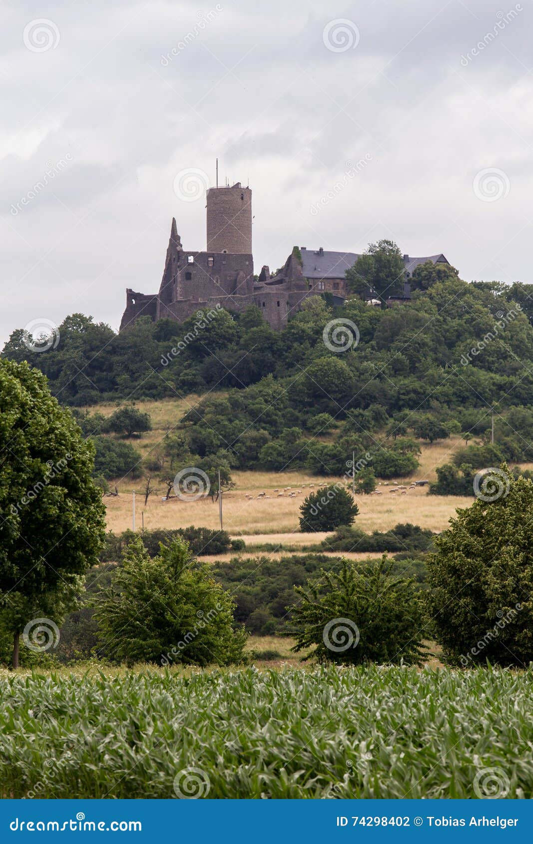 Castle Gleiberg Hessen Germany Stock Photo - Image of hessen, brick ...