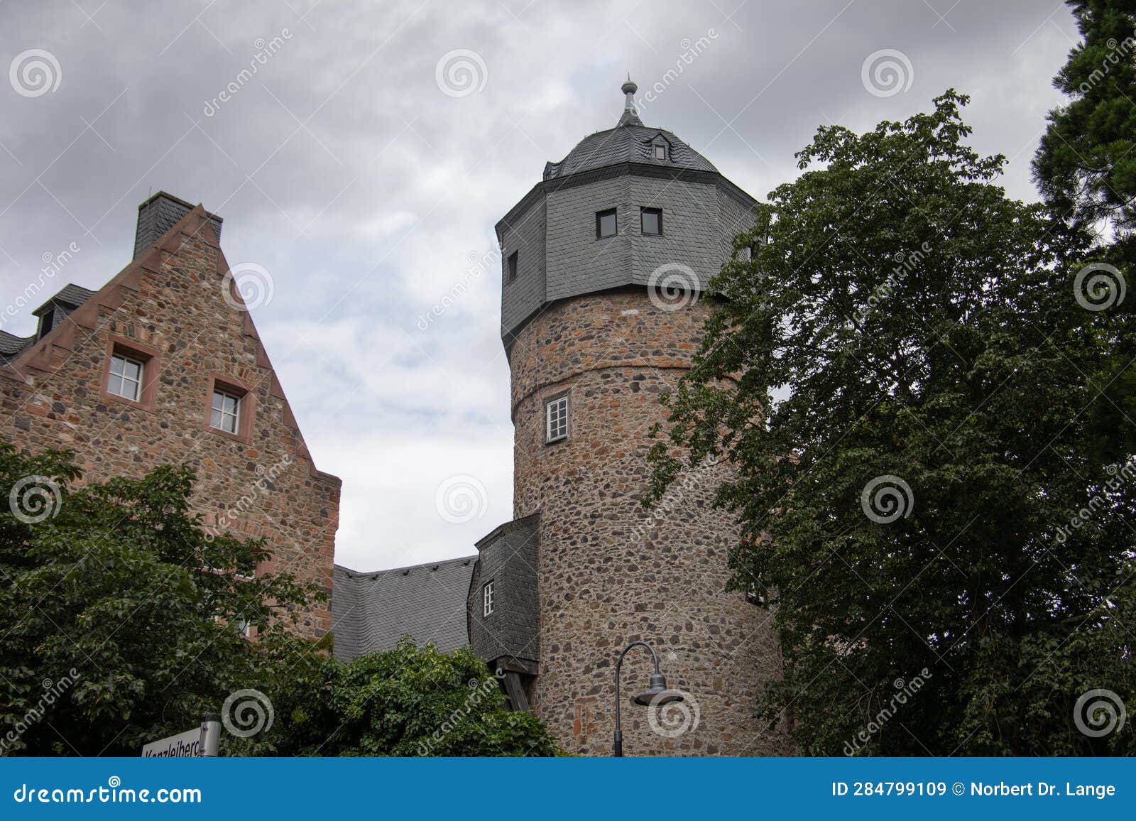 Castle Goettingen stock image. Image of trees, monumental - 284799109