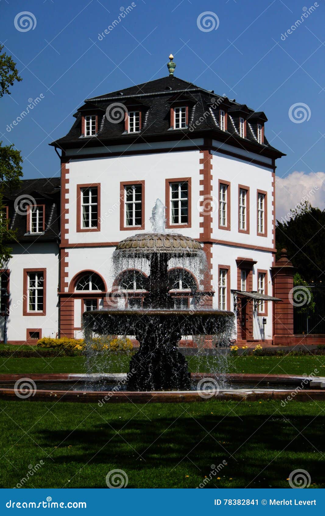 Castle in Hanau stock image. Image of garden, trees, facade - 78382841