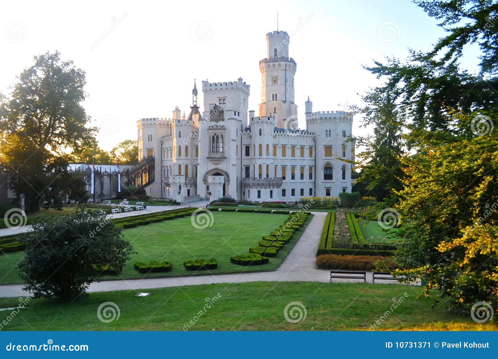 Castle Hluboka stock image. Image of color, garden, looking - 10731371