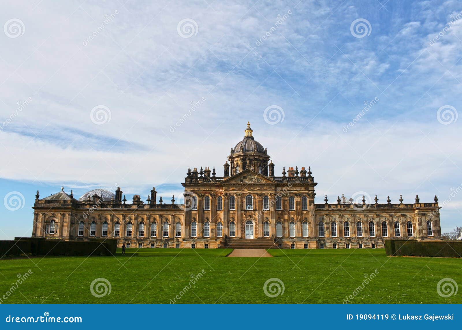 Castle Howard stock image. Image of aristocracy, howard - 19094119