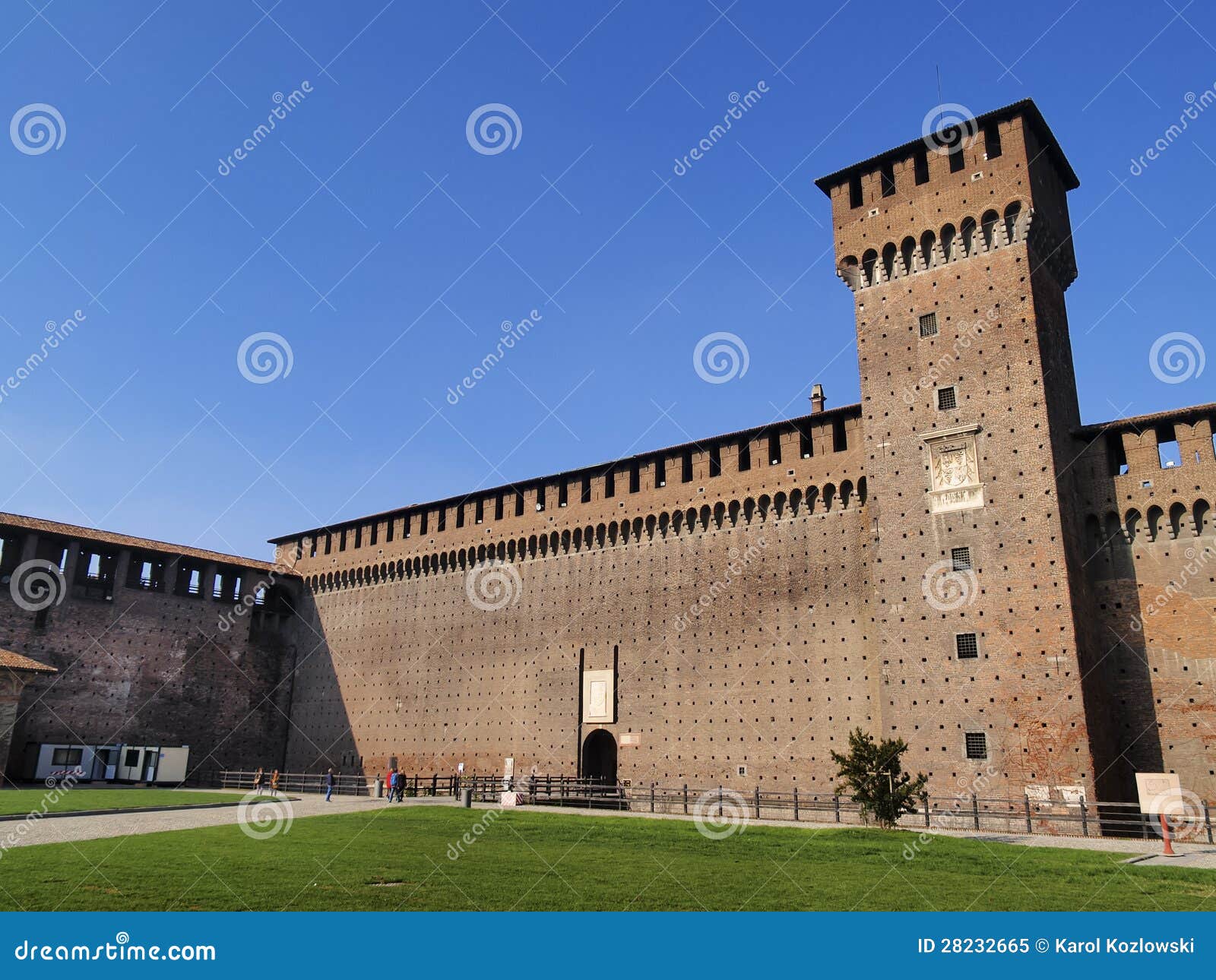 Castle in Milan stock image. Image of lombardy, arch - 28232665