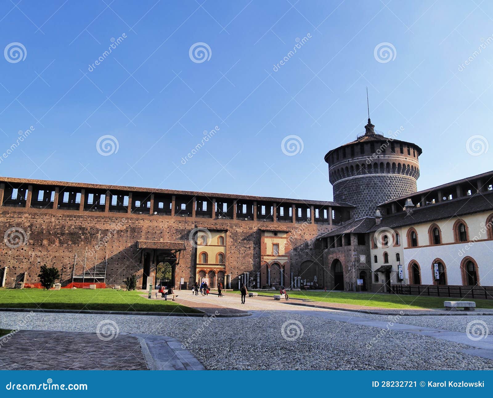 Castle in Milan stock image. Image of architecture, arched - 28232721