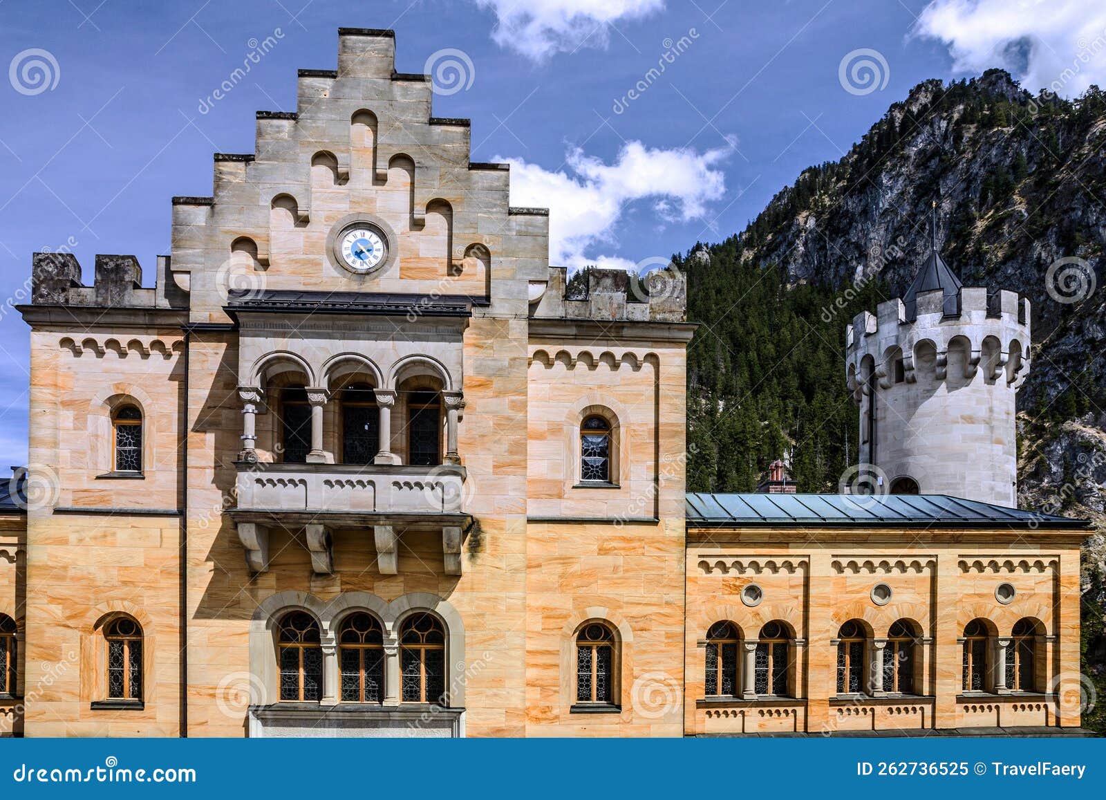 Castle Neuschwanstein Historical Building Architectural View, Bavaria ...
