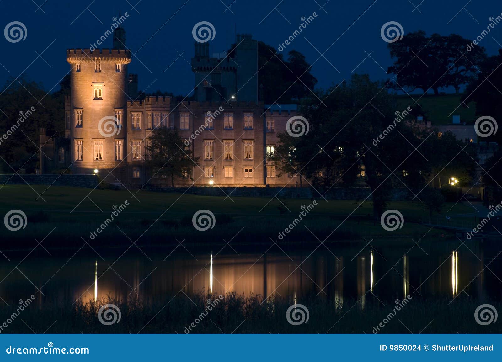 Castle night stock photo. Image of ireland, color, city - 9850024