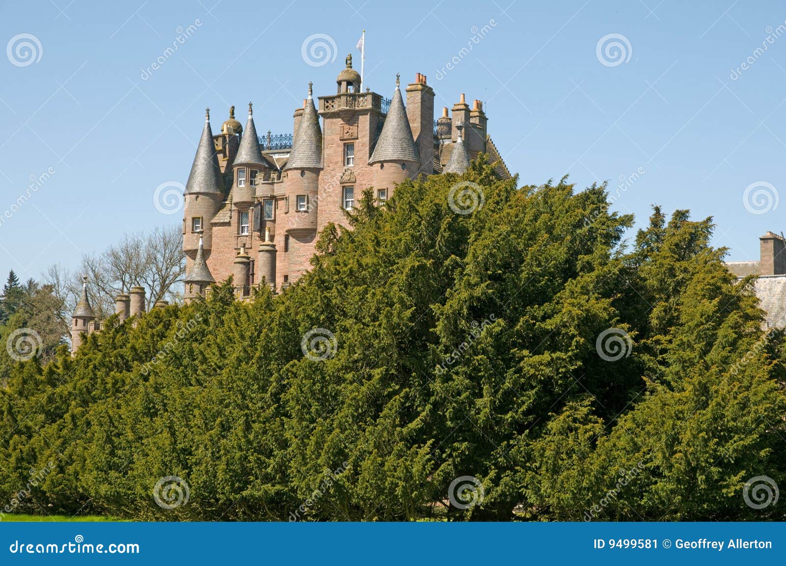 Castle out of the trees stock image. Image of towers, scotland - 9499581