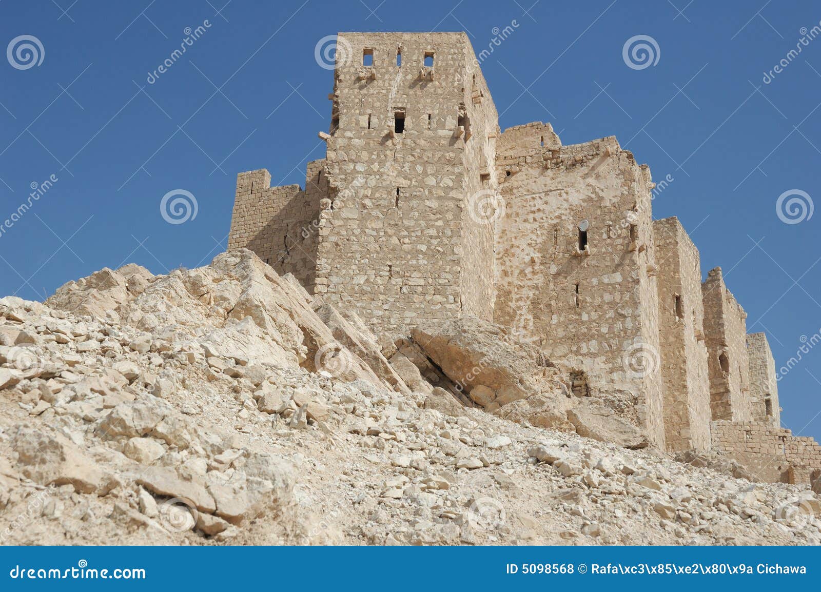 Castle in Palmyra stock photo. Image of excavations, beduine - 5098568