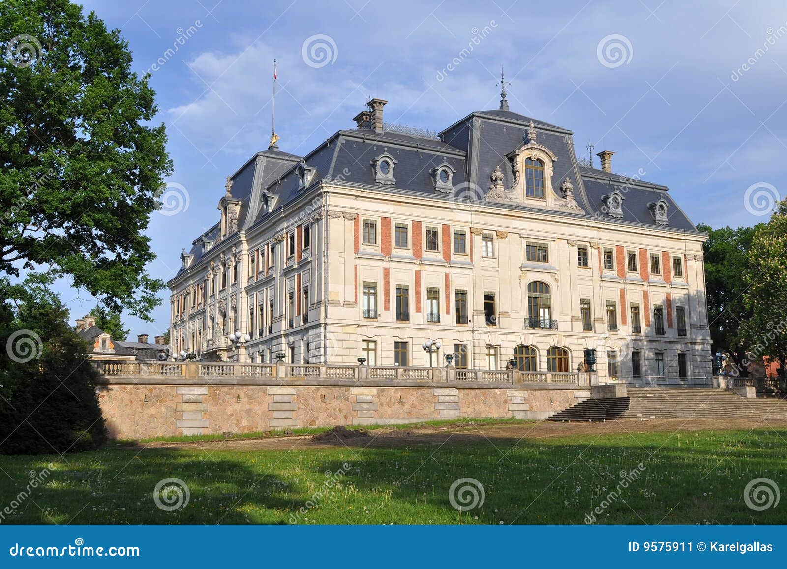 Castle Pszczyna stock image. Image of renaissance, pszczyna - 9575911