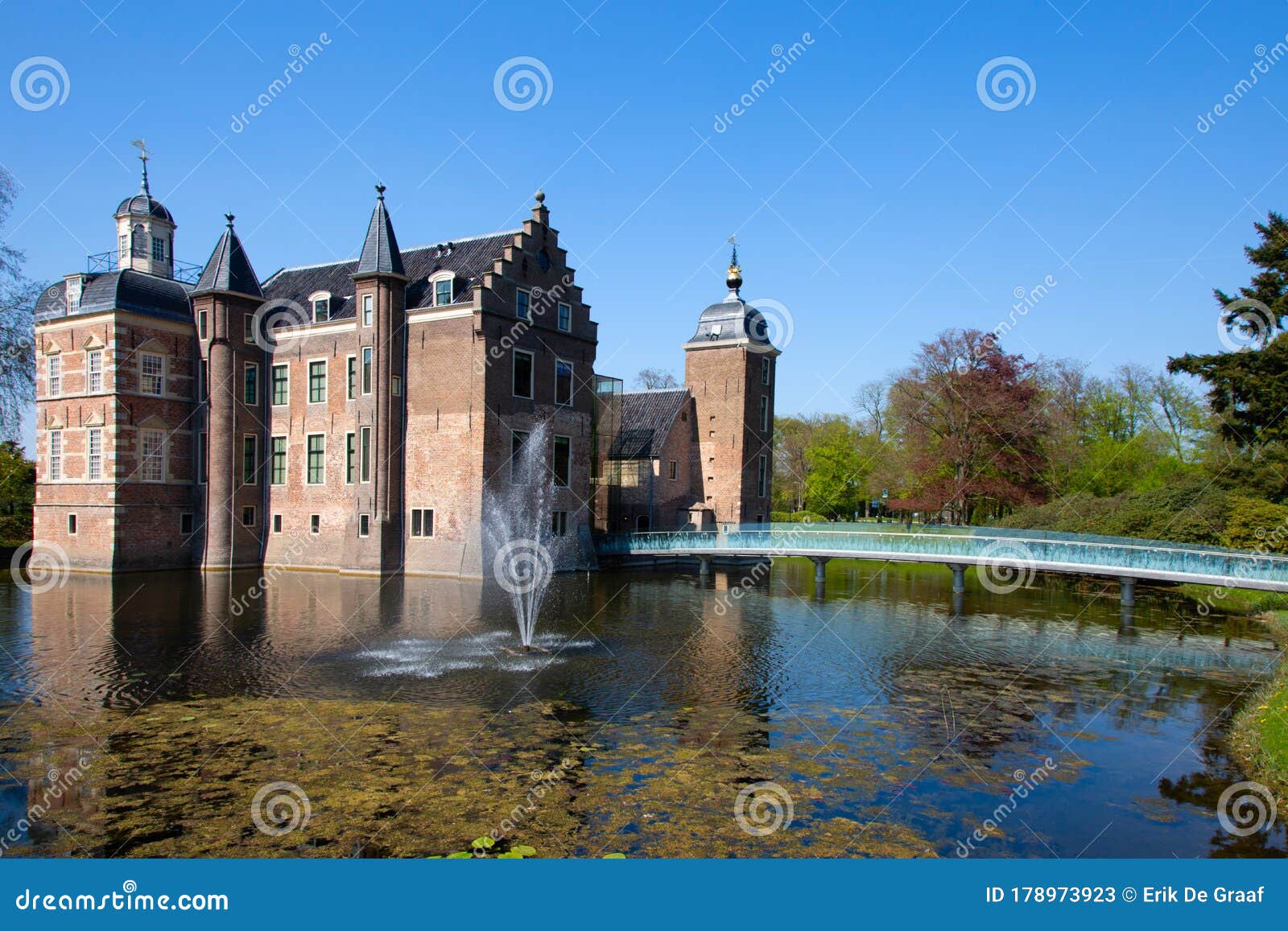 Castle Ruurlo stock image. Image of heritage, wall, house - 178973923