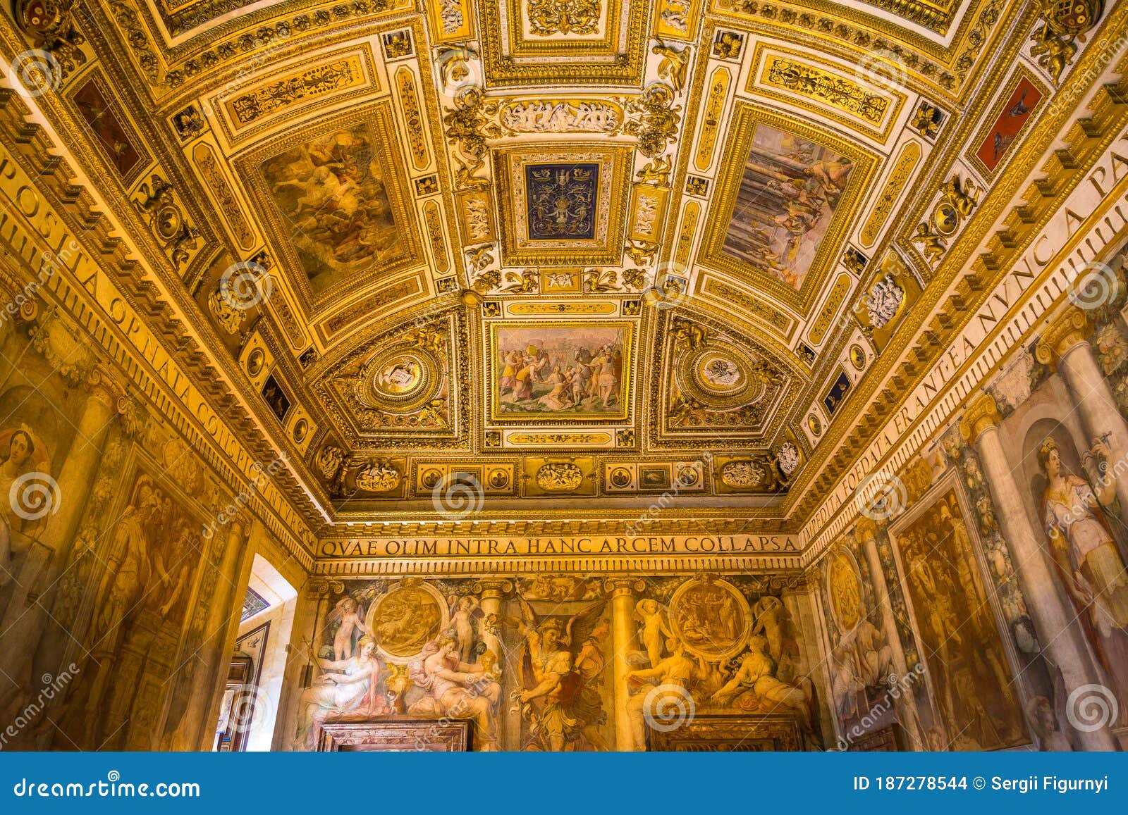 Castle Saint Angelo in Rome Editorial Stock Image - Image of ...