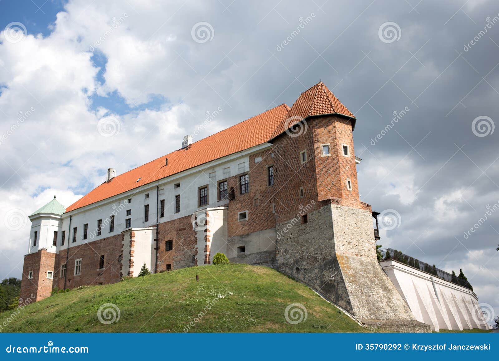 Castle in Sandomierz. stock photo. Image of renaissance - 35790292